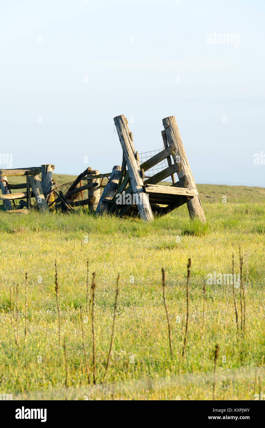 Loading yard hi-res stock photography and images - Alamy