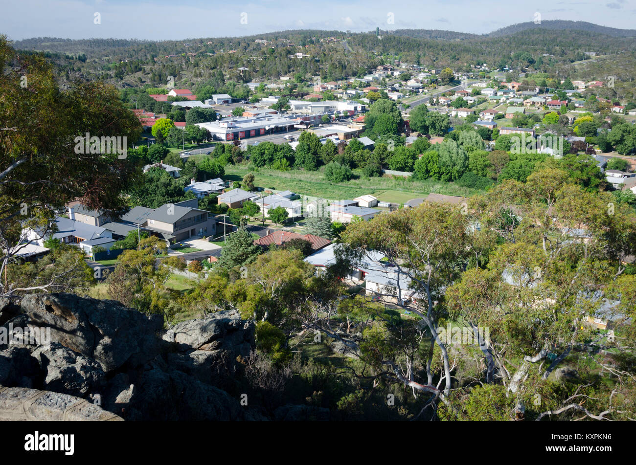 Suburban housing hi-res stock photography and images - Alamy