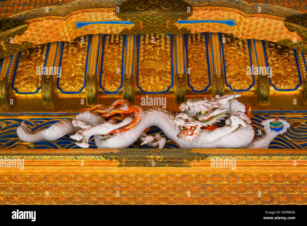 Detail of Yashamon Gate at Taiyuinbyo - the Mausoleum of Shogun ...