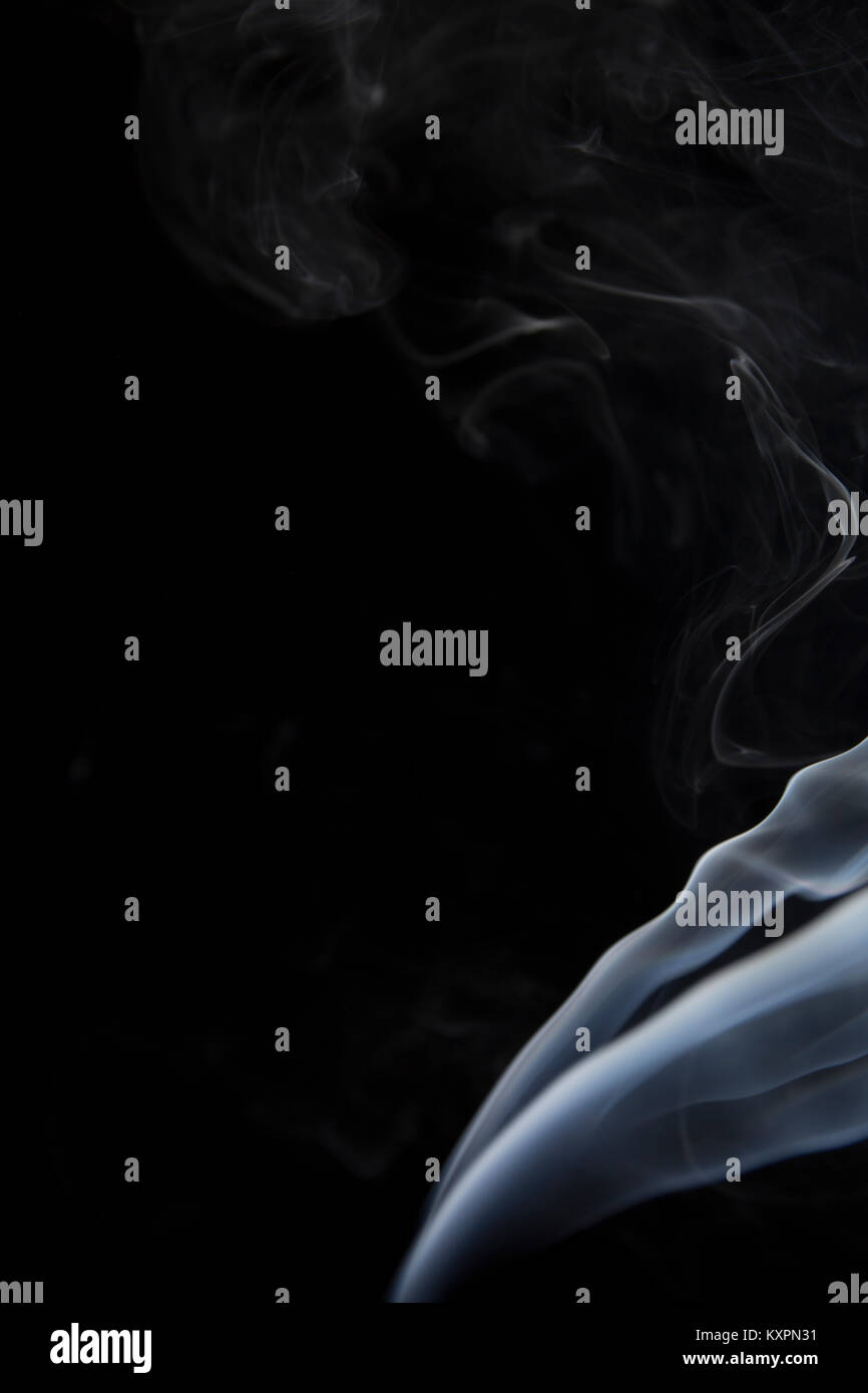 Coloured smoke patterns hi-res stock photography and images - Alamy
