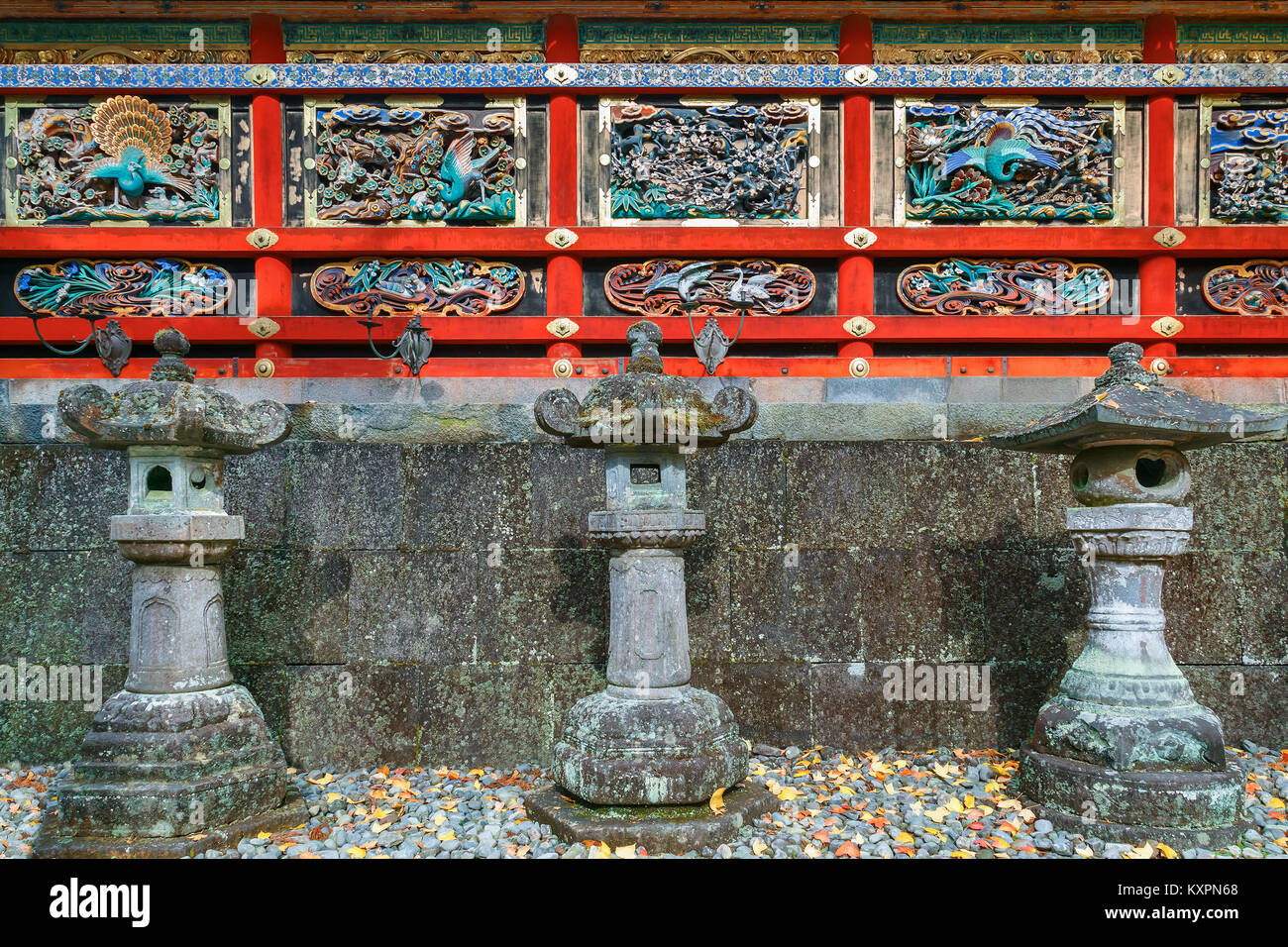 Kairo - The wall of Yomeimon gate at Tosho-gu shrine in Nikko, Tochigi ...