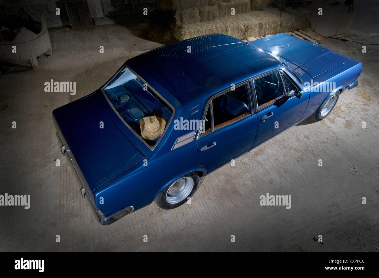 1972 Ford Zephyr classic British executive saloon Stock Photo - Alamy