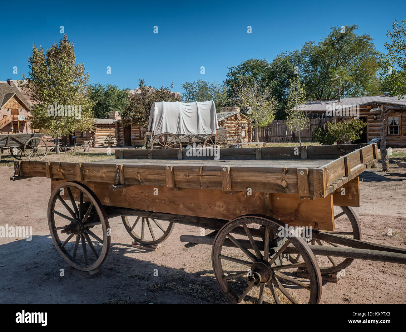 Vintage wagons hi-res stock photography and images - Alamy
