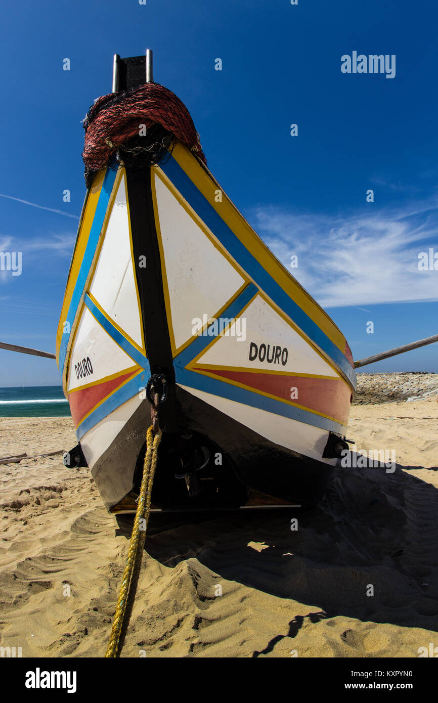 Fishing boats - "Xavega" traditional art Stock Photo - Alamy
