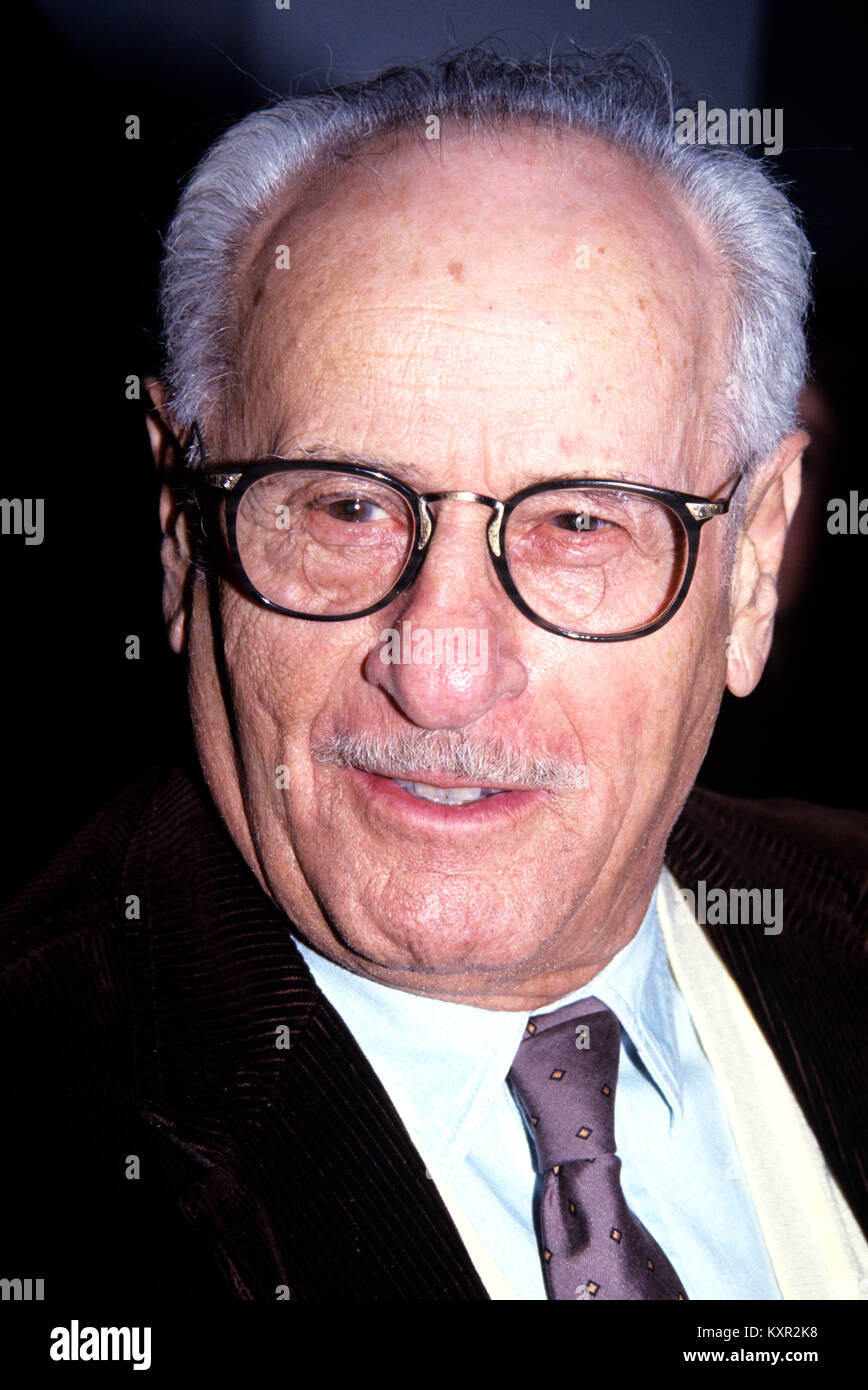 Eli Wallach photographed in NYC in 1995. © RTMcbride / MediaPunch Stock ...