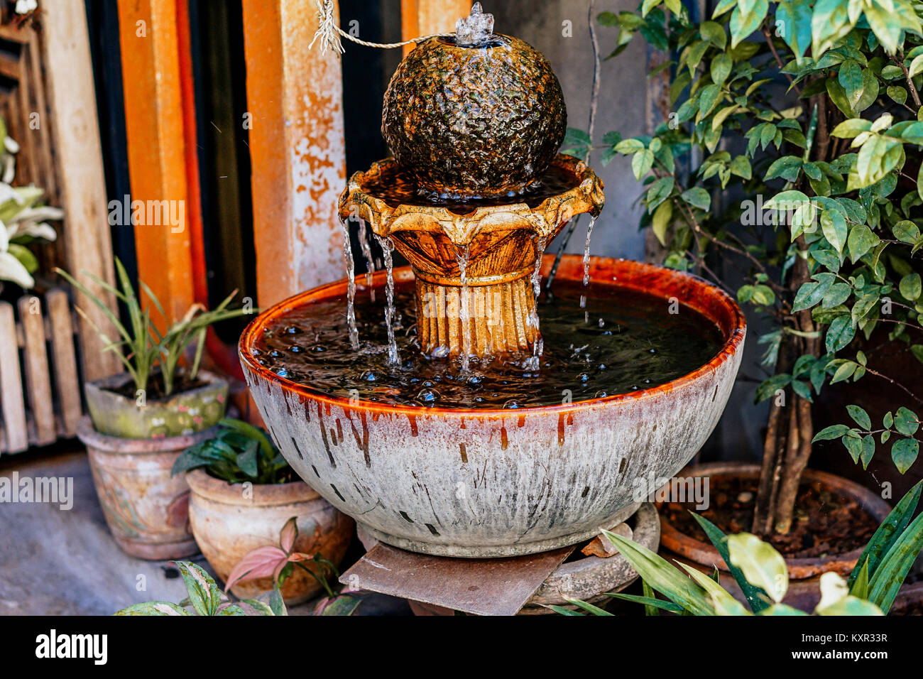 Water waterfall fountain water feature hi-res stock photography and ...