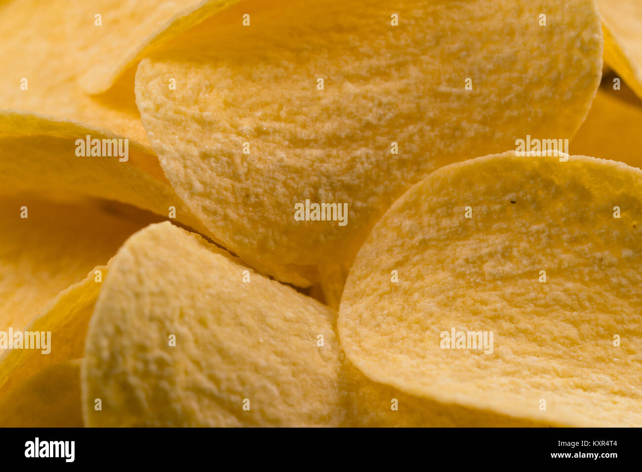 crispy yellow potato chips Stock Photo - Alamy