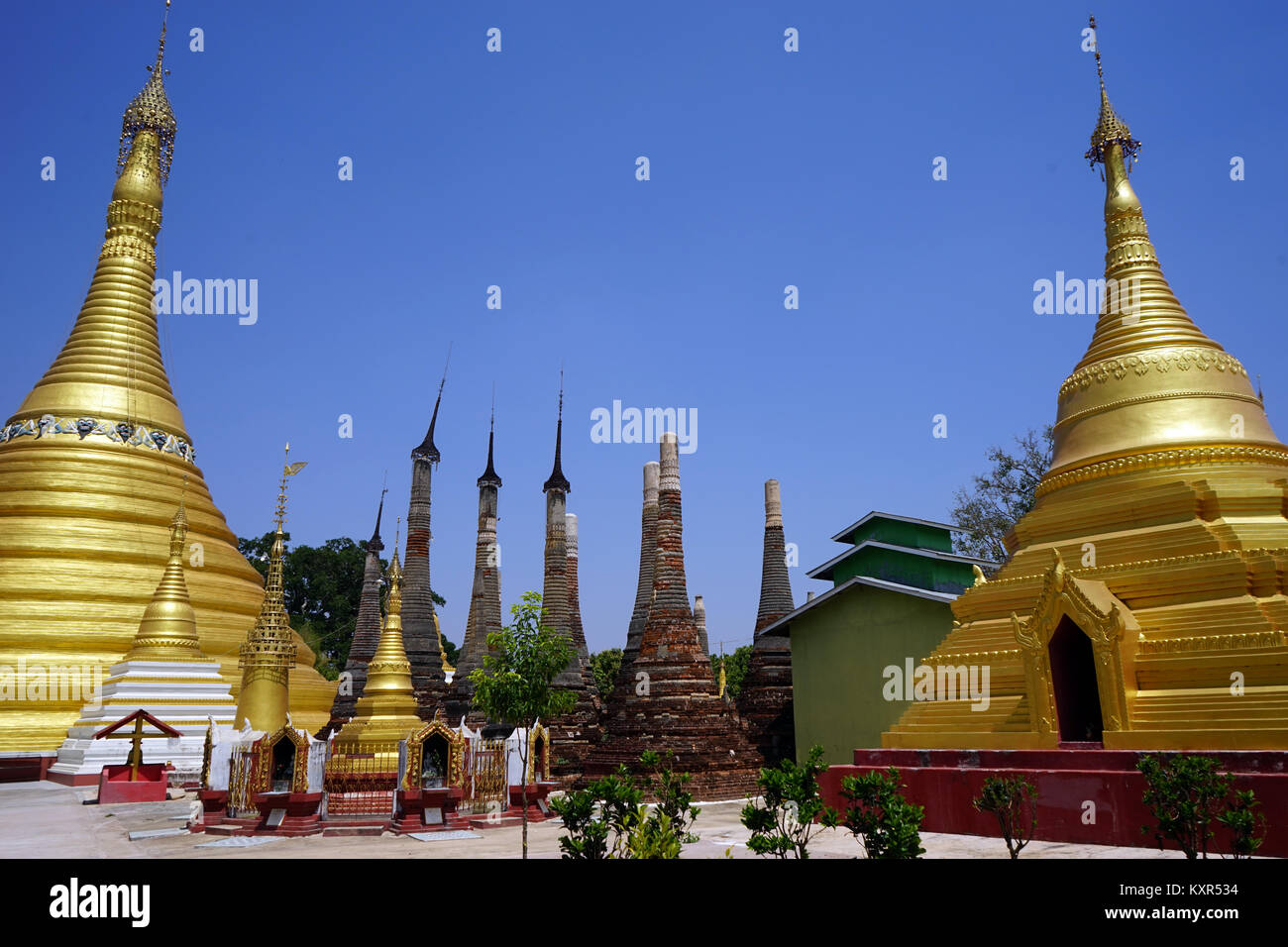 PINDAYA, MYANMAR - CIRCA APRIL 2017 Stupas in Zaydigyi Pagoda Stock ...