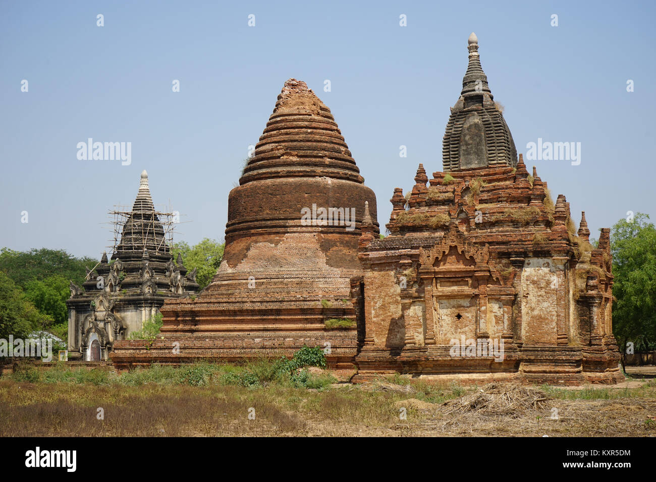 Ruins of old temples in Bagan Stock Photo - Alamy