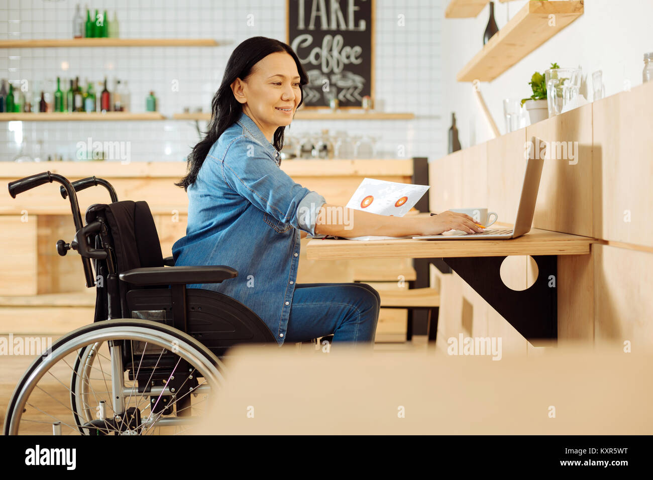 Working with a disability hi-res stock photography and images - Alamy