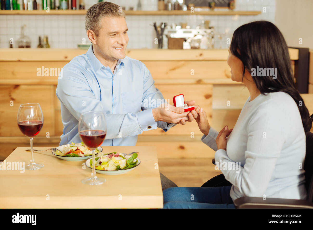 Proposing proposal hi-res stock photography and images - Alamy