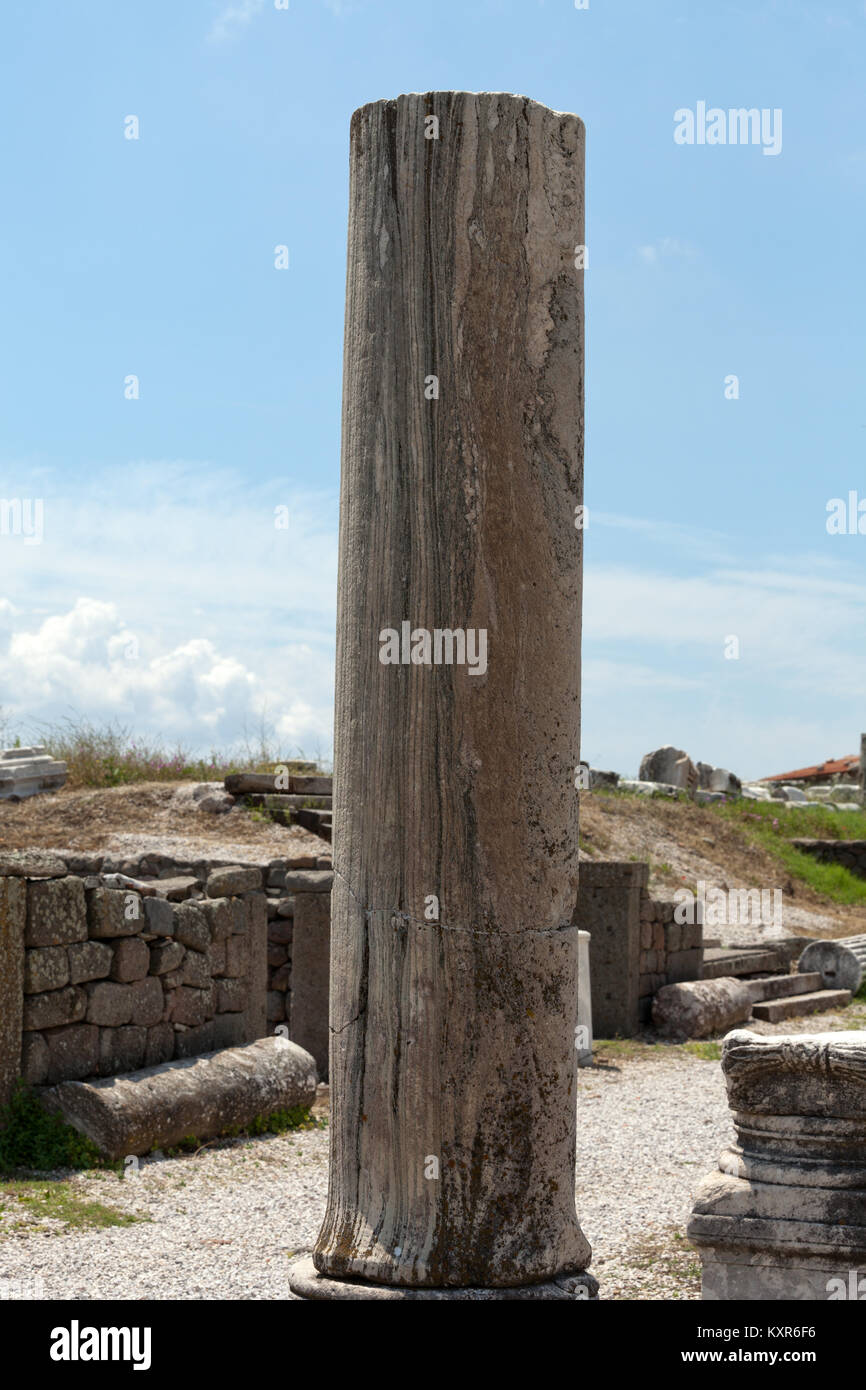Ionian column capital, architectural detail Stock Photo - Alamy