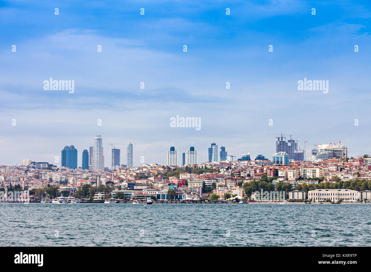 Istanbul skyline view hi-res stock photography and images - Alamy