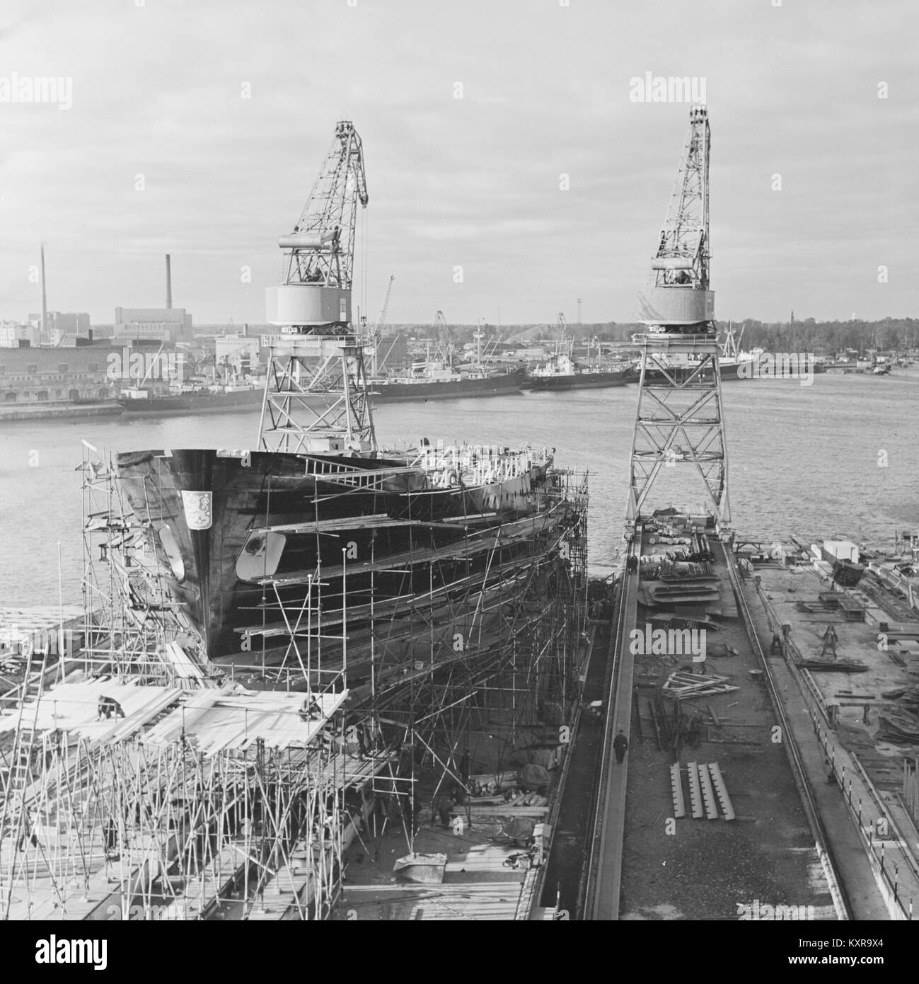 Helsinki shipyard Black and White Stock Photos & Images - Alamy