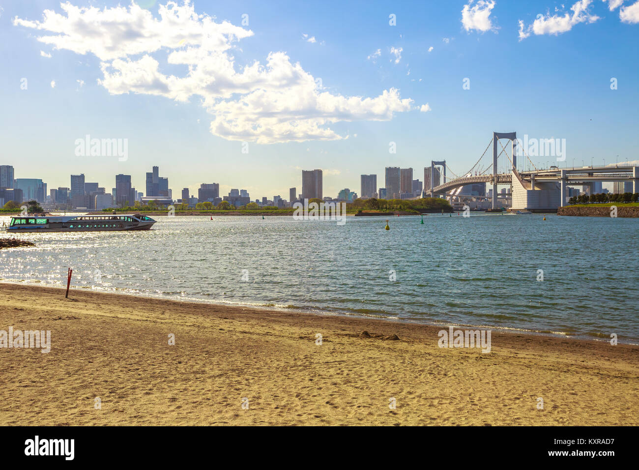 Odaiba park hi-res stock photography and images - Alamy