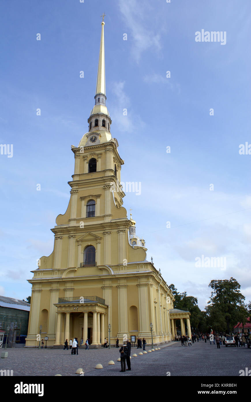 Russian orthodox cathedral with tall spire in Petropavlovskaya krepost ...