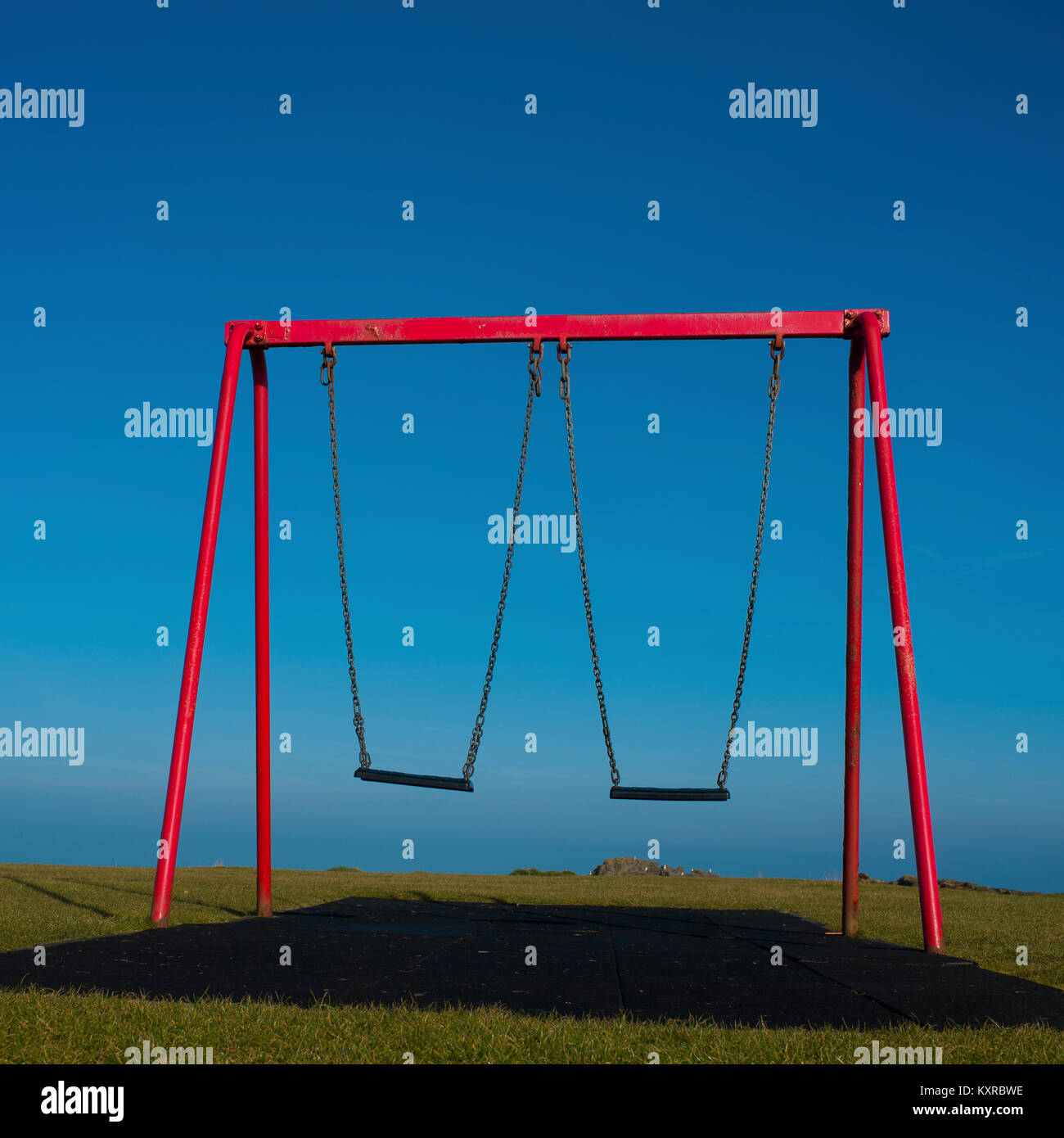 Swing frame hi-res stock photography and images - Alamy