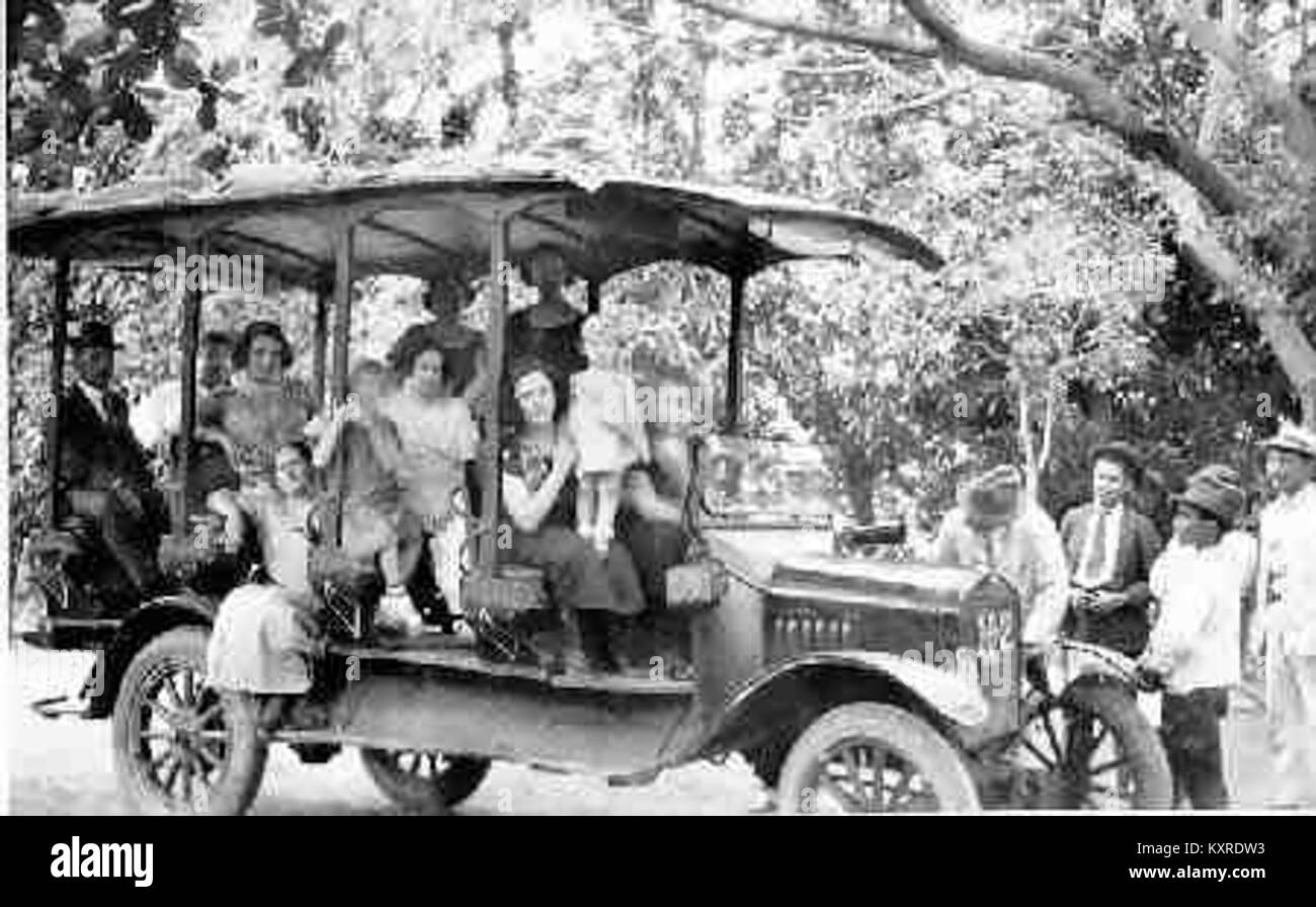 1920s bus hi-res stock photography and images - Alamy
