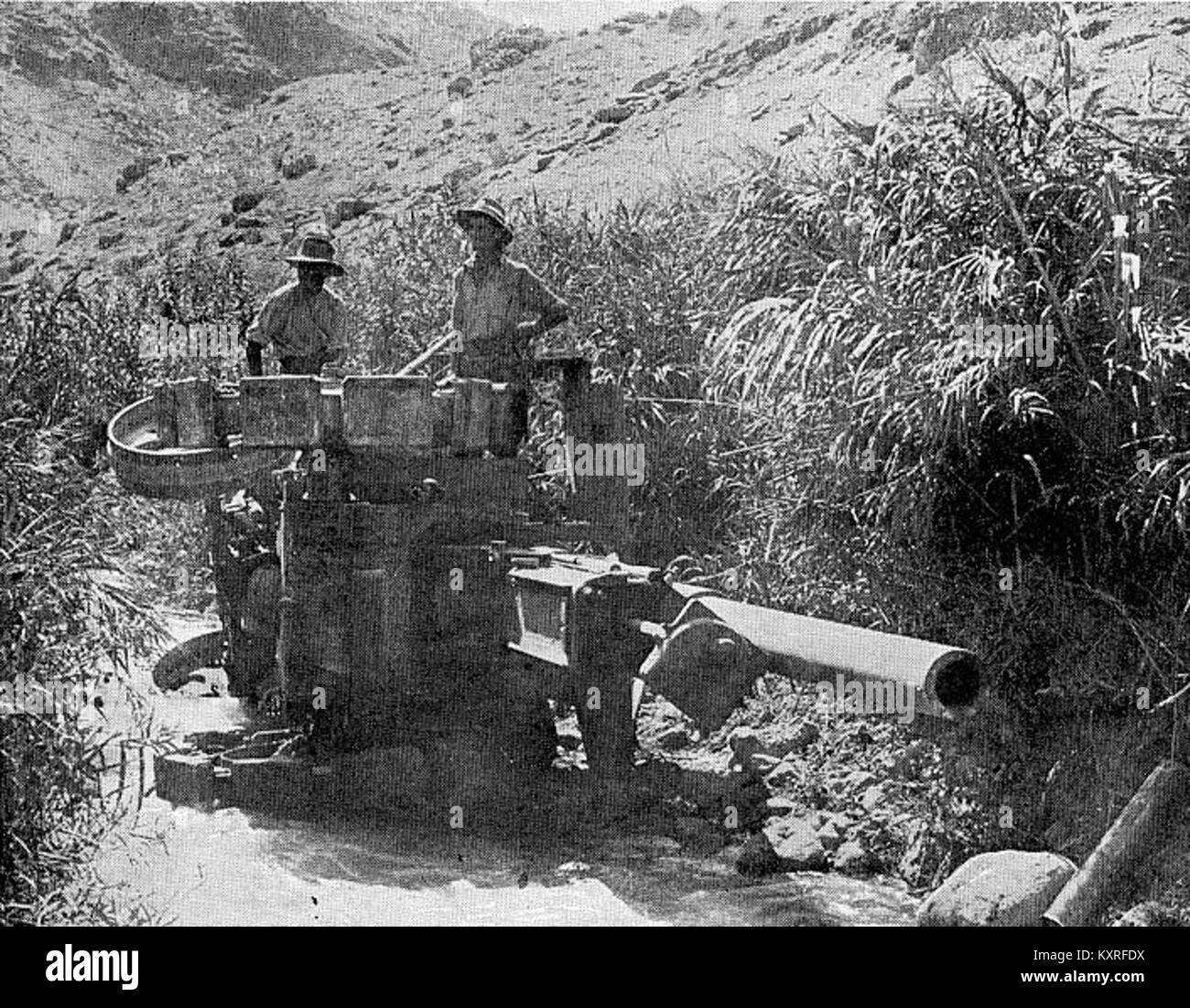 Ottoman artillery Black and White Stock Photos & Images - Alamy