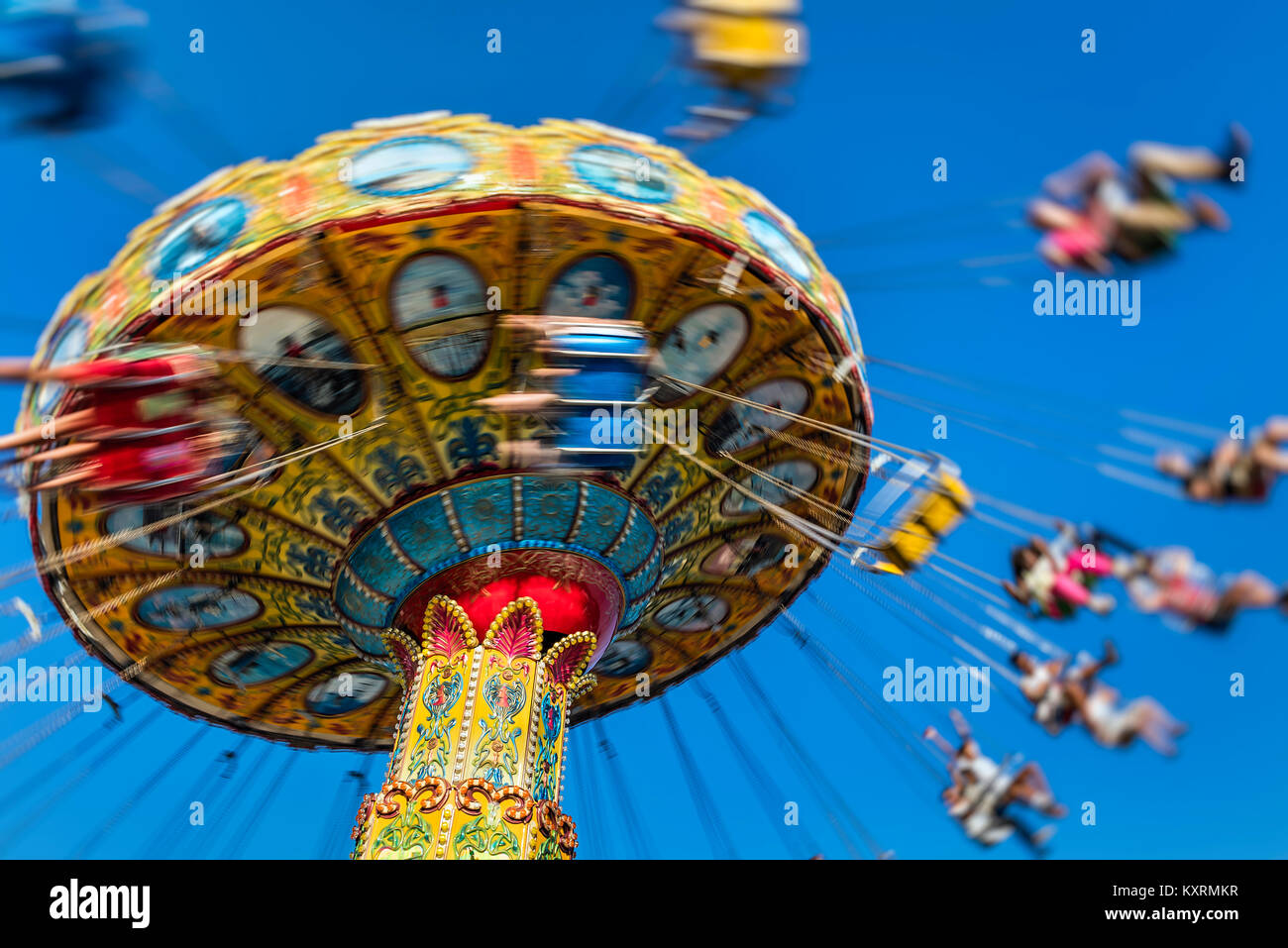 Spinning carnival ride hi-res stock photography and images - Alamy