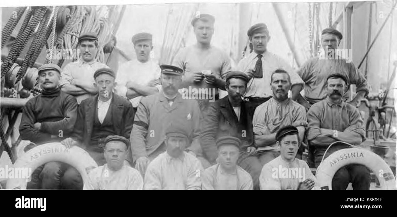Crew on deck cargo Black and White Stock Photos & Images - Alamy