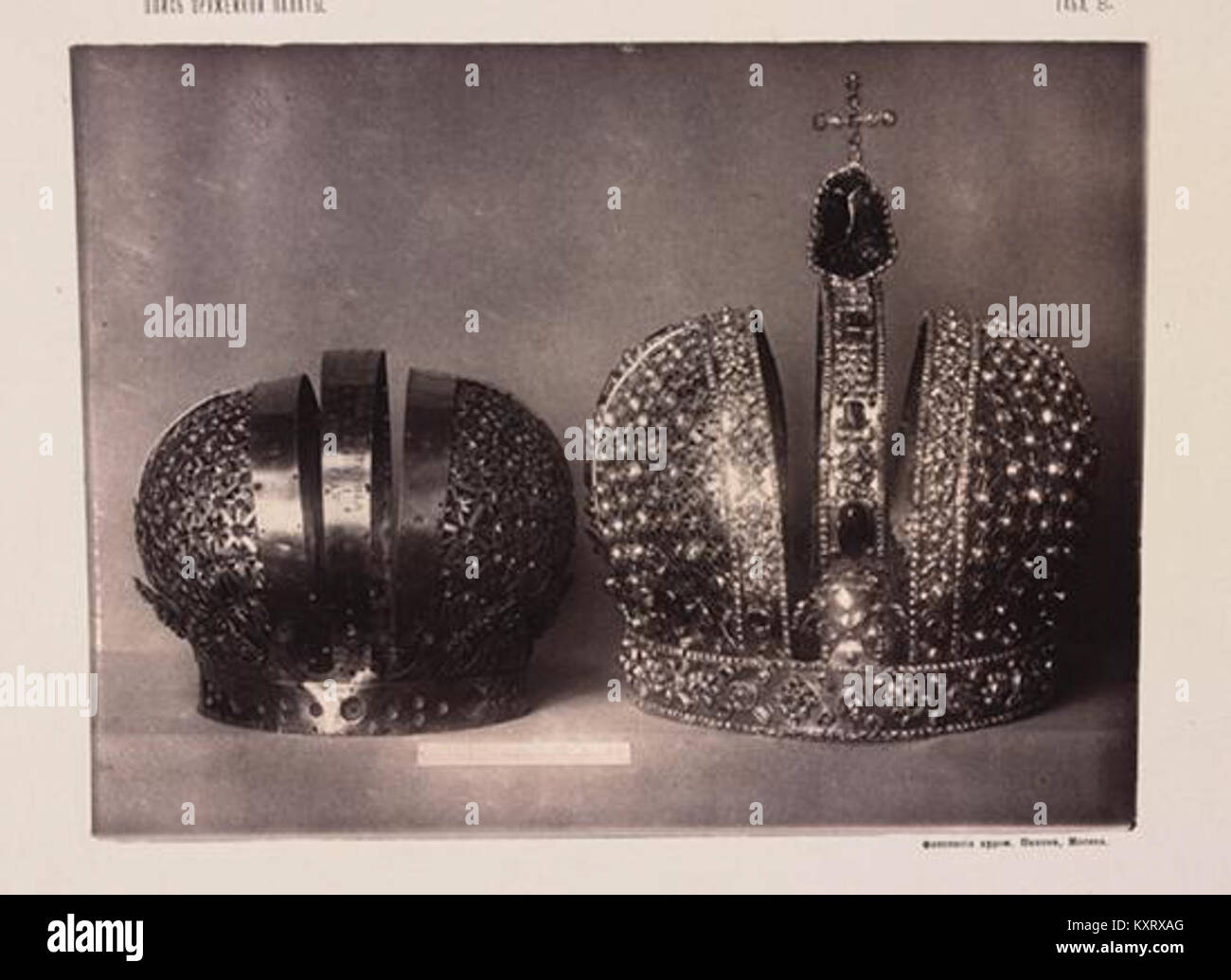 With imperial crowns hi-res stock photography and images - Alamy