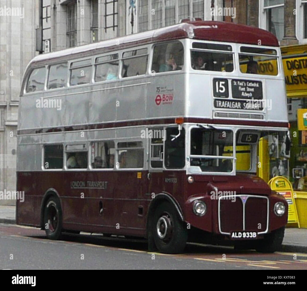 Vintage routemaster bus photo hi-res stock photography and images - Alamy