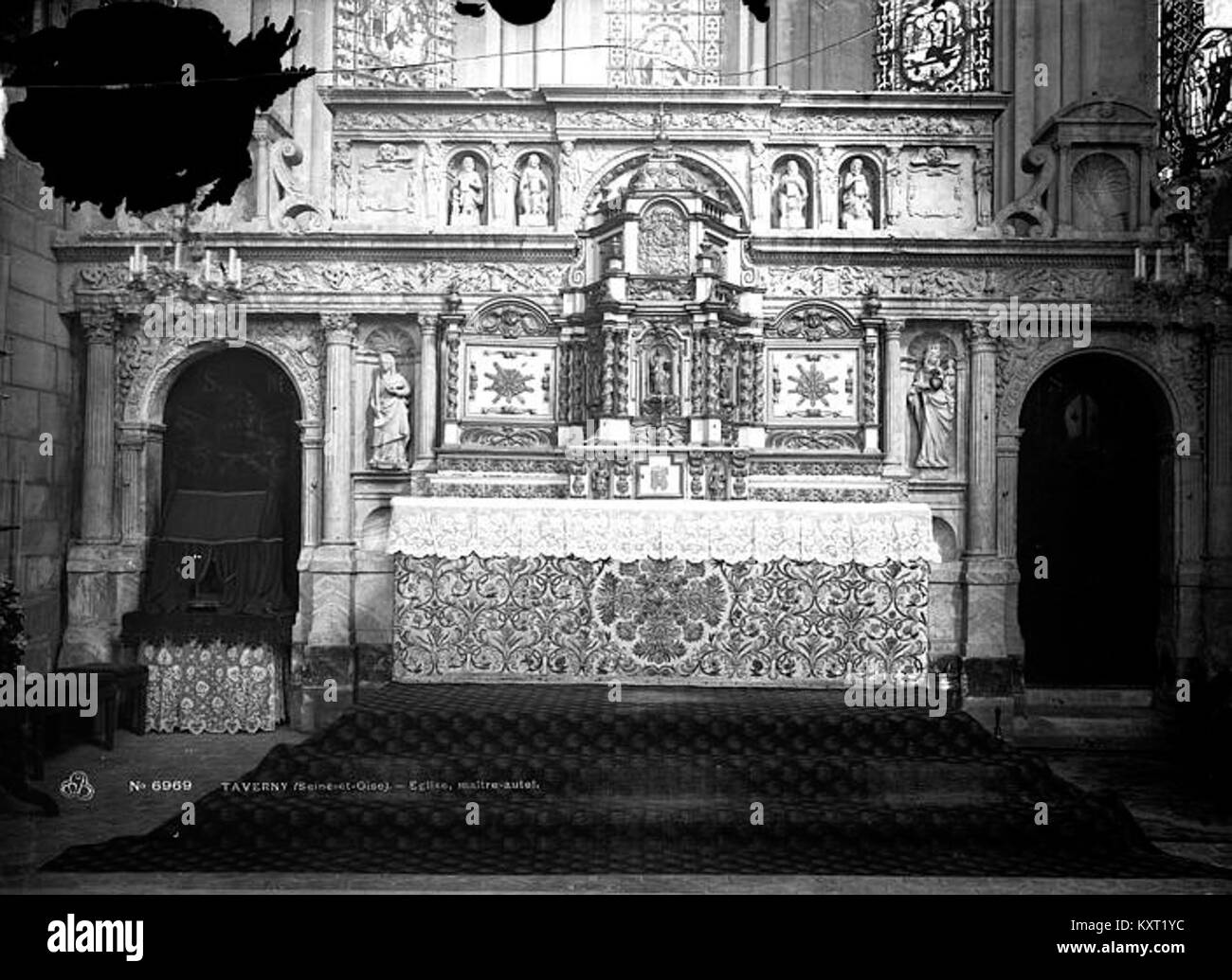 French religious art Black and White Stock Photos & Images - Alamy
