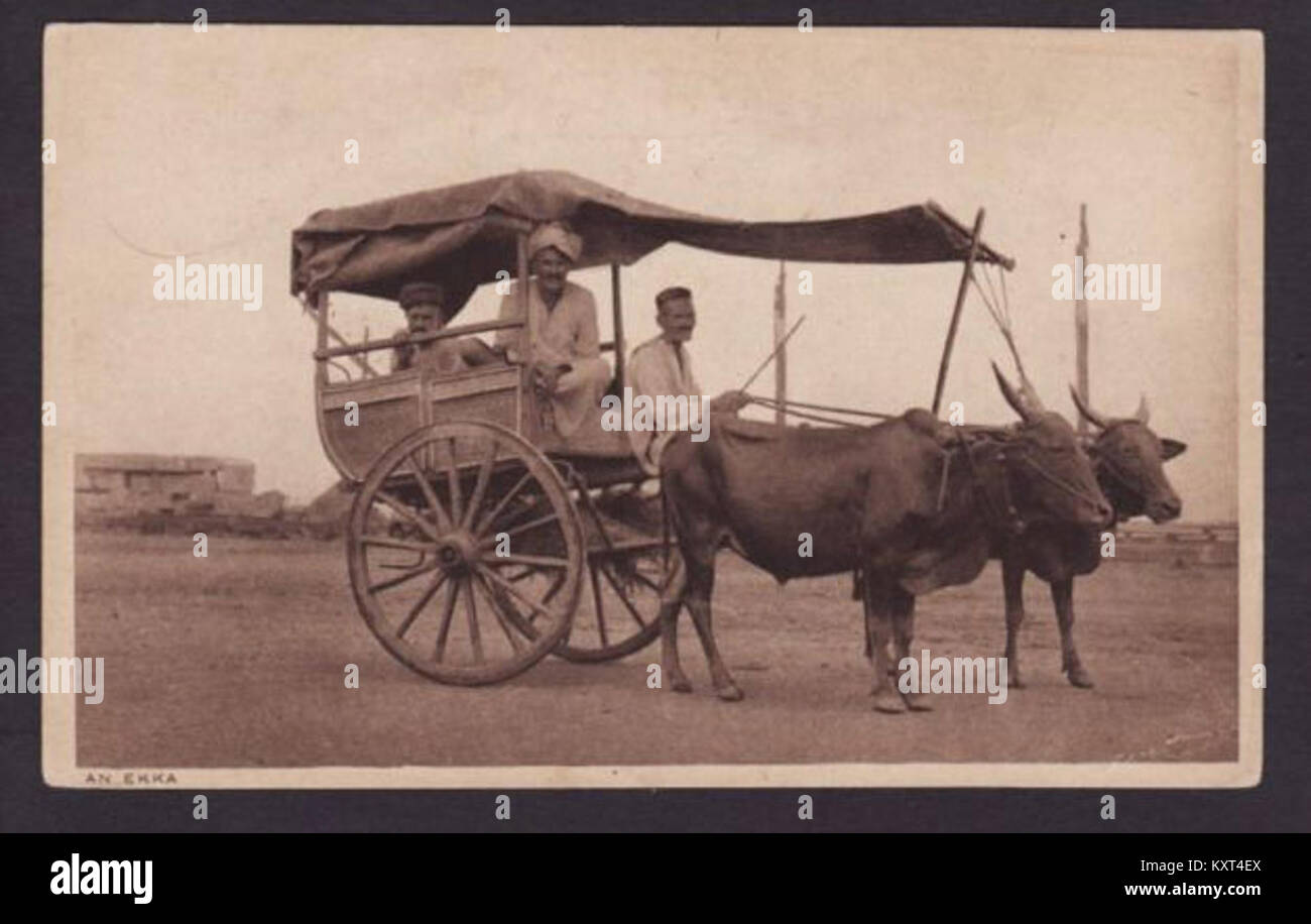 Vintage public transportation 1910's hi-res stock photography and ...