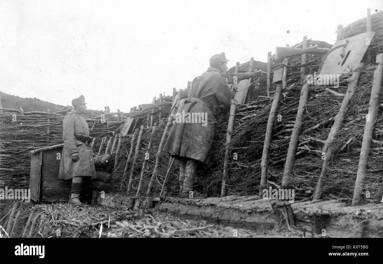 A historical photograph from the First World War, depicting soldiers ...