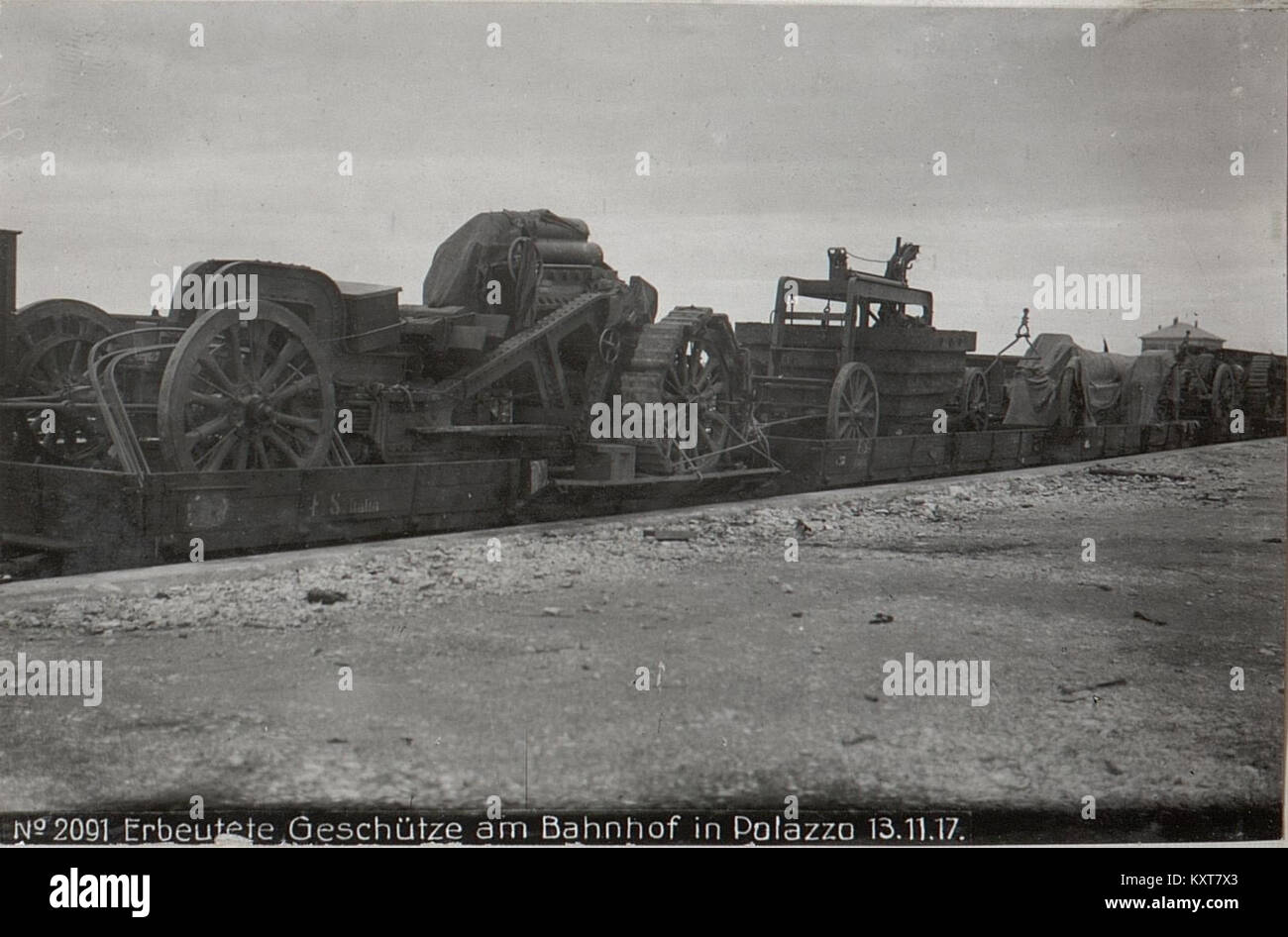 A 1917 photograph shows captured artillery pieces at the Polazzo ...