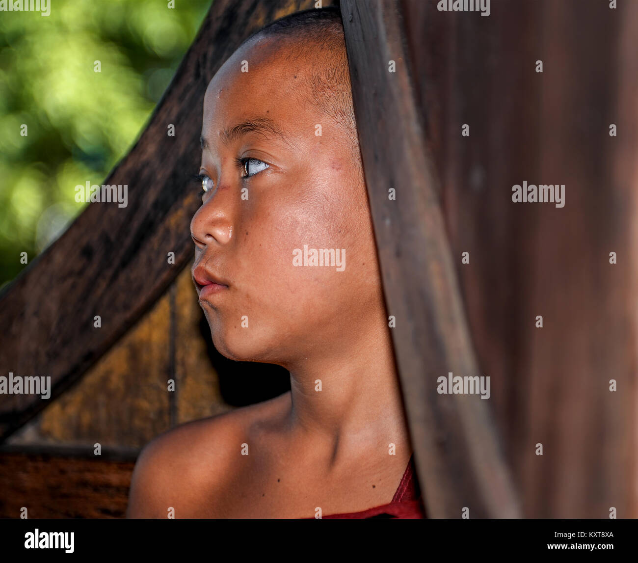 Poor boy portrait myanmar hi-res stock photography and images - Alamy