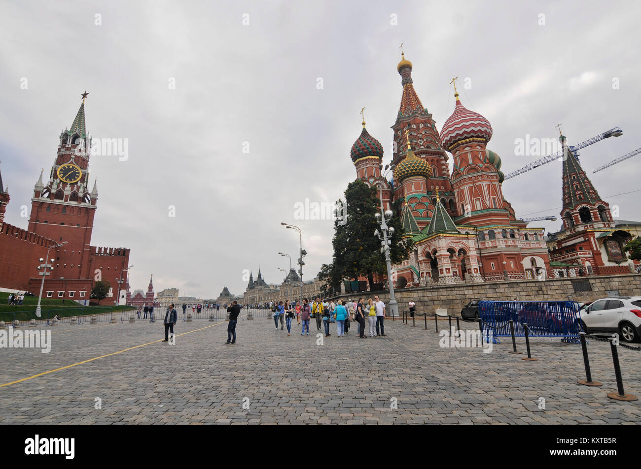 Red Square (Saint Basil's Cathedral, Kremlin, GUM market), Moscow ...
