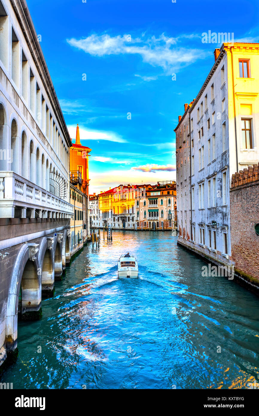 Gondola Tourists Colorful Small Canal Bridge Buildings Boats ...