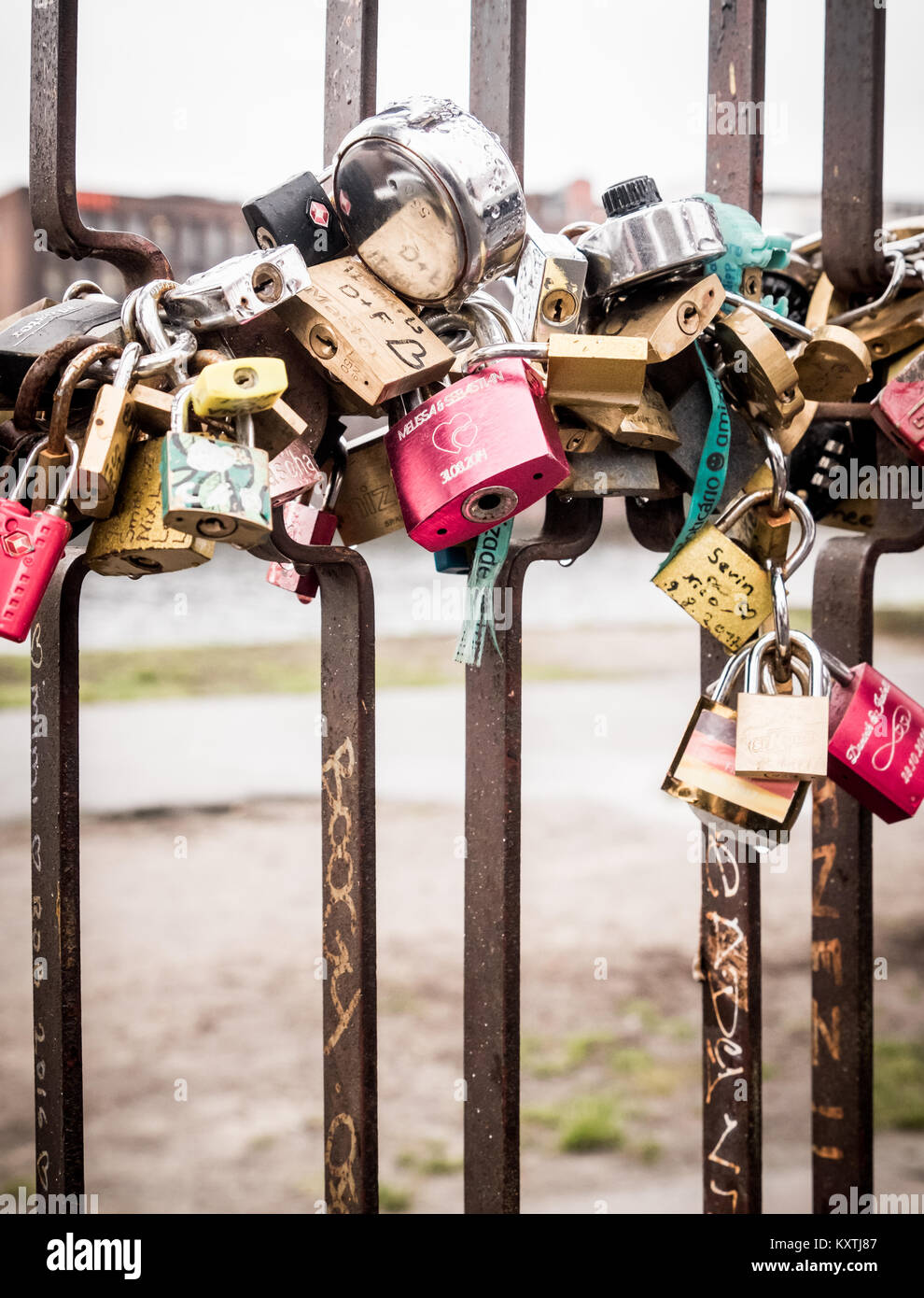 Security gate locks hi-res stock photography and images - Alamy