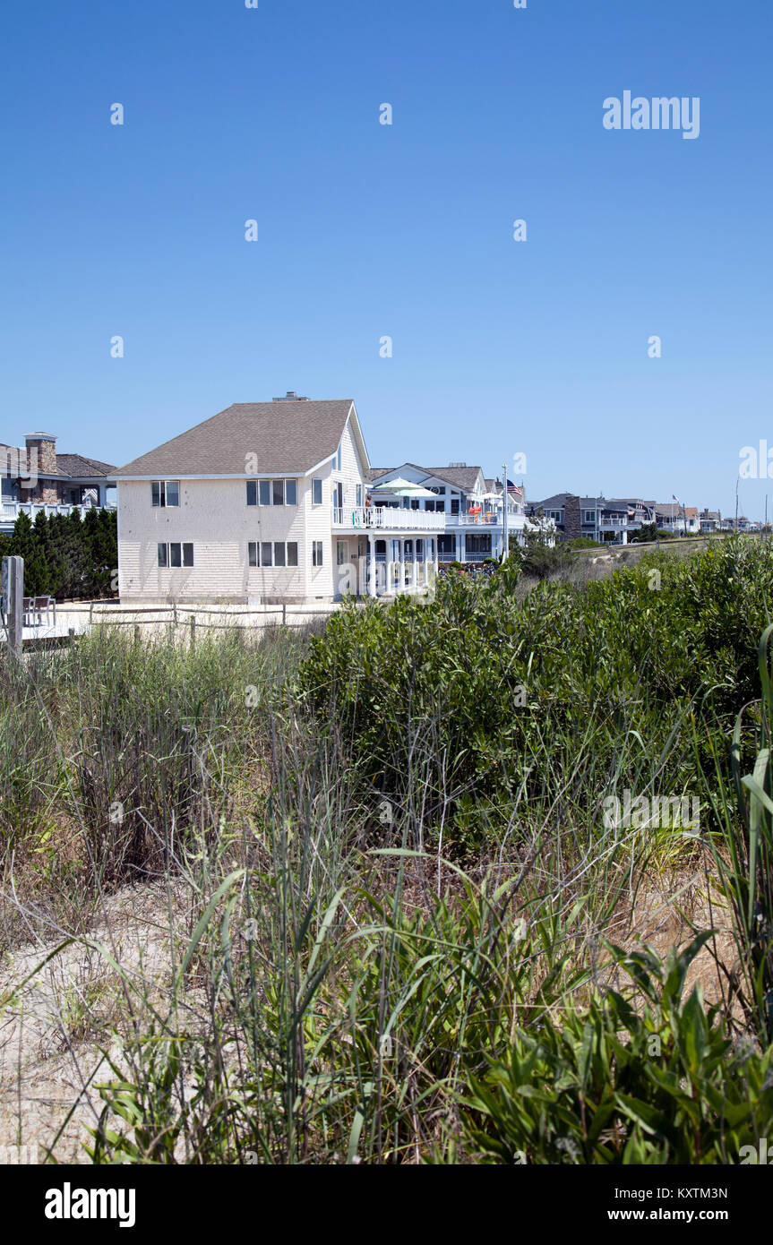 Houses on Stone Harbor Beach in New Jersey , USA Stock Photo - Alamy