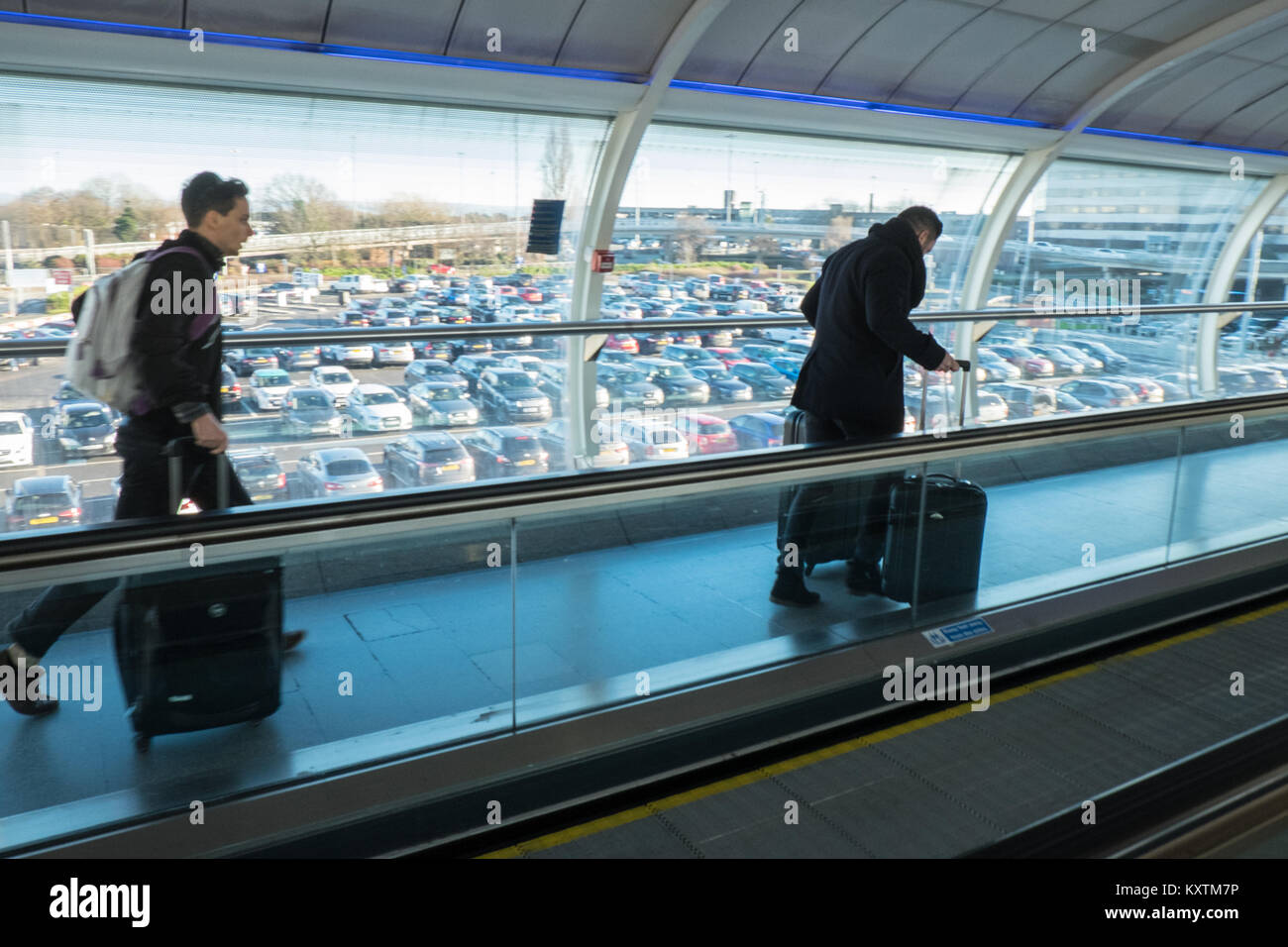 Train bus terminal hi-res stock photography and images - Alamy