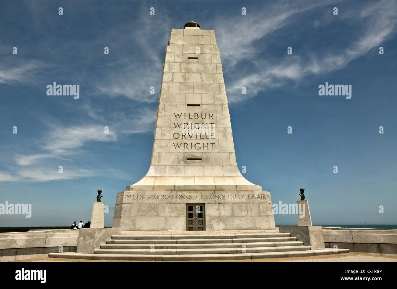 NC01248-00...NORTH CAROLINA - Monument to Wilbur and Orville Wright at ...