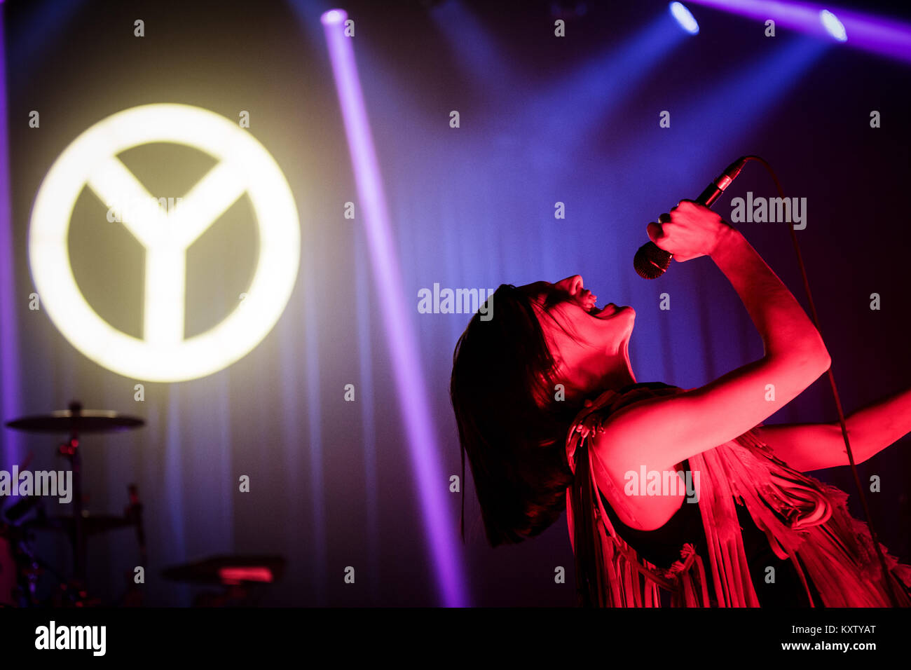 Yelle hi-res stock photography and images - Alamy