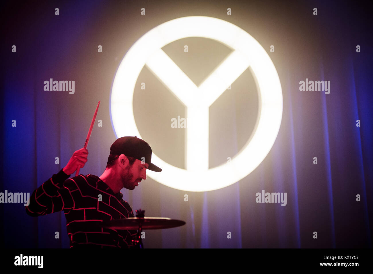 Yelle band hi-res stock photography and images - Alamy