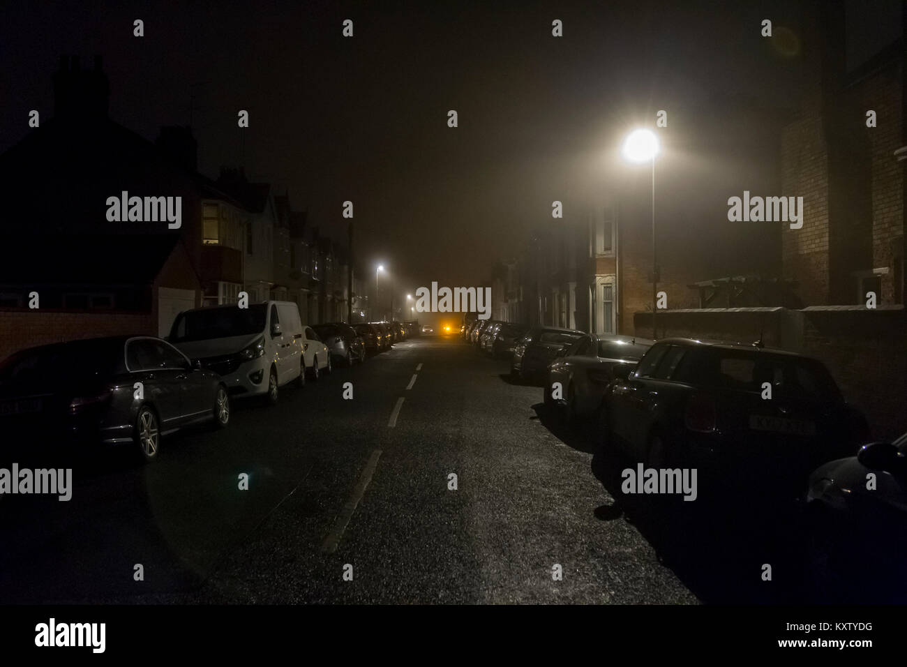 Early evening street lights hi-res stock photography and images - Alamy