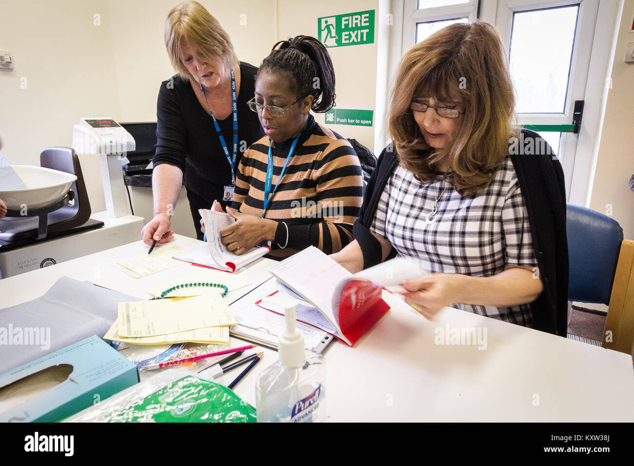 Baby red book health record hi-res stock photography and images - Alamy