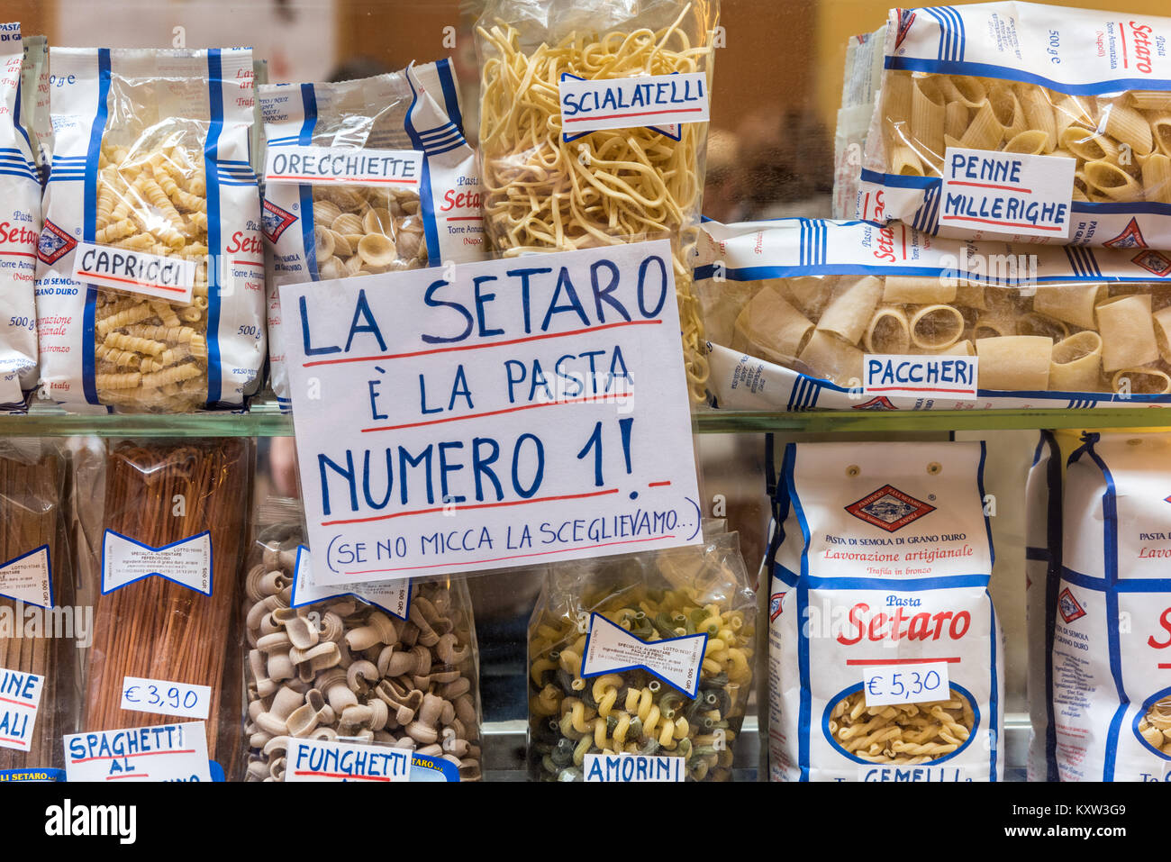 Pasta for sale hi-res stock photography and images - Alamy