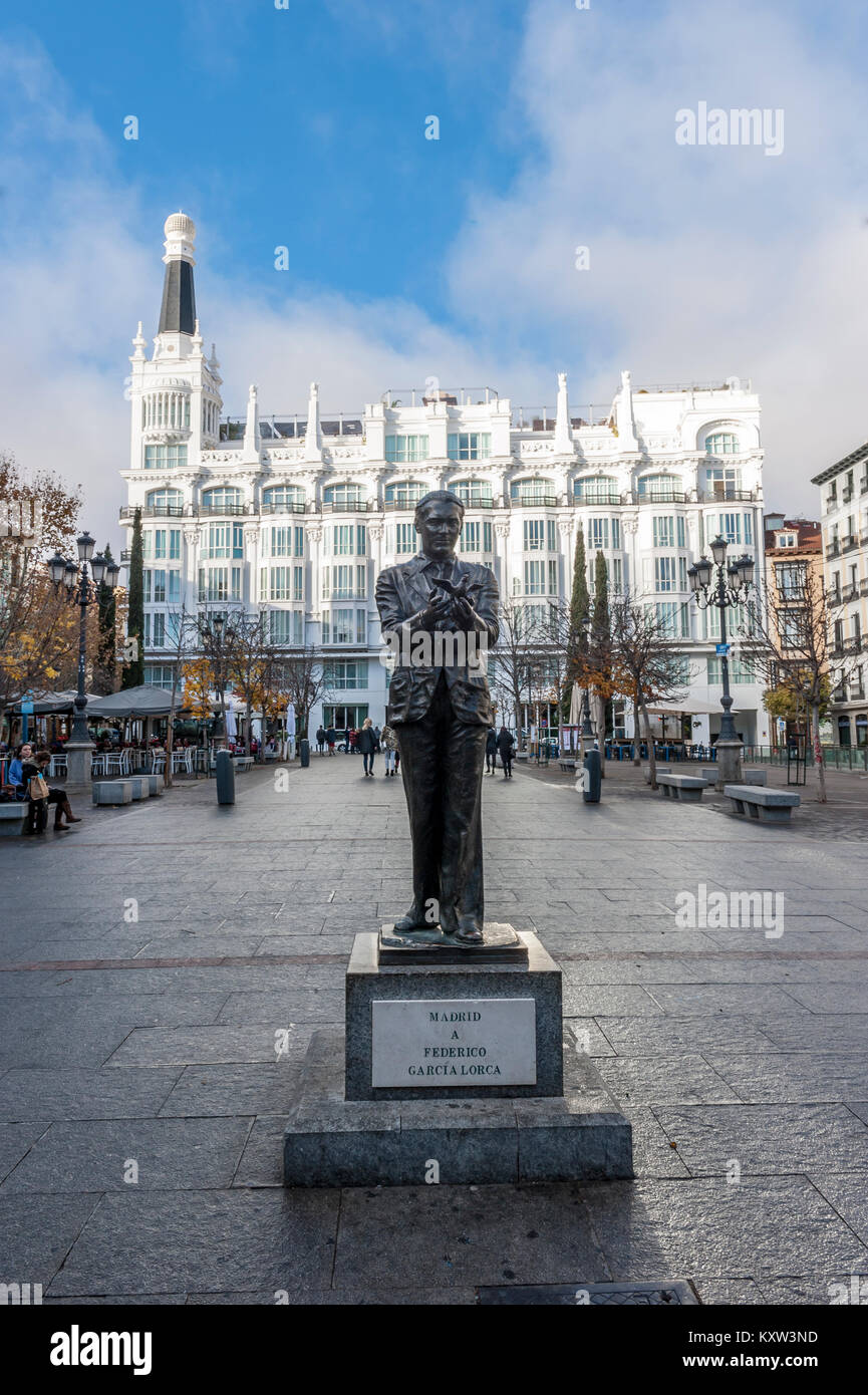 Plaza de santa ana hi-res stock photography and images - Alamy