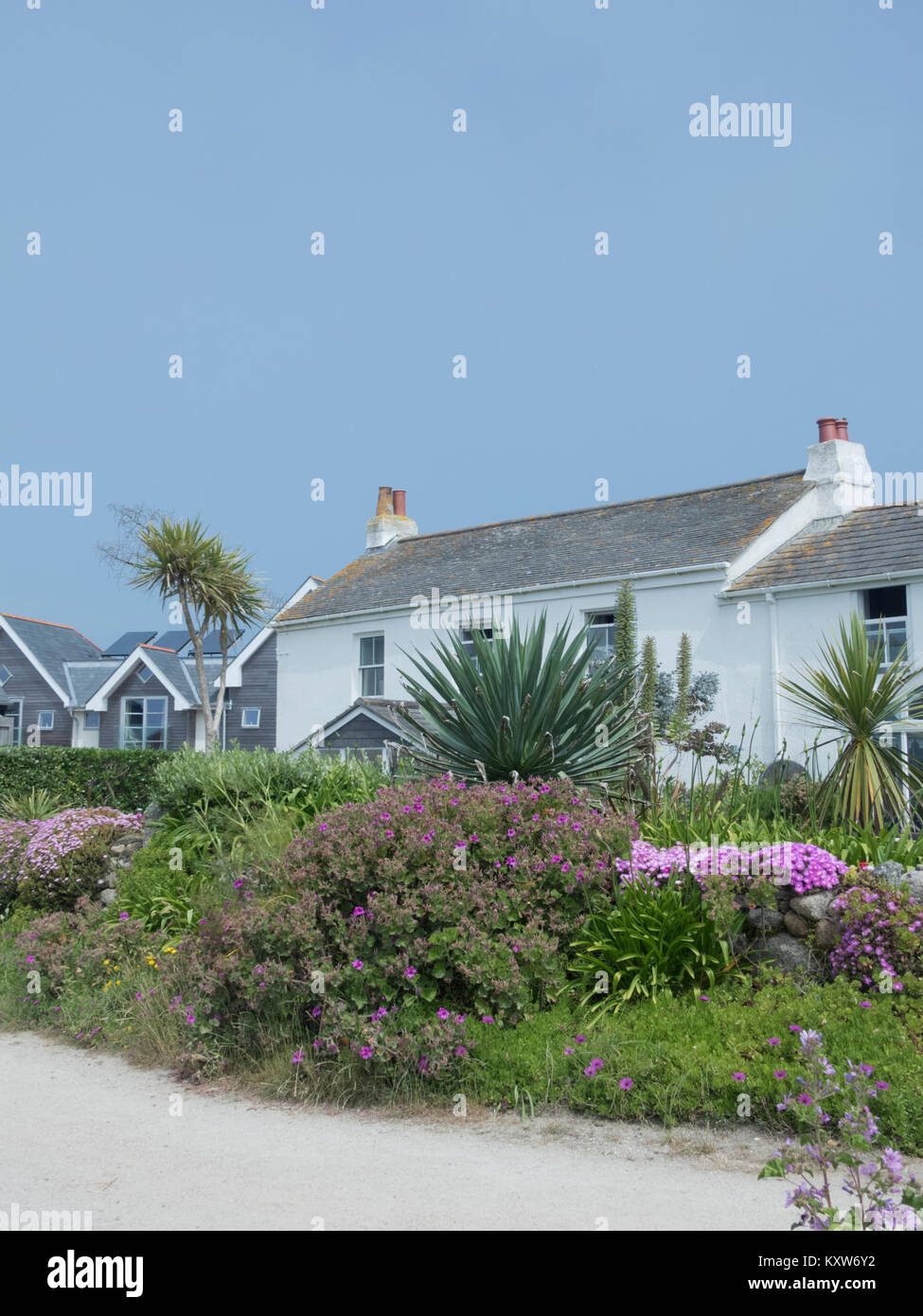 Hugh town june hi-res stock photography and images - Alamy