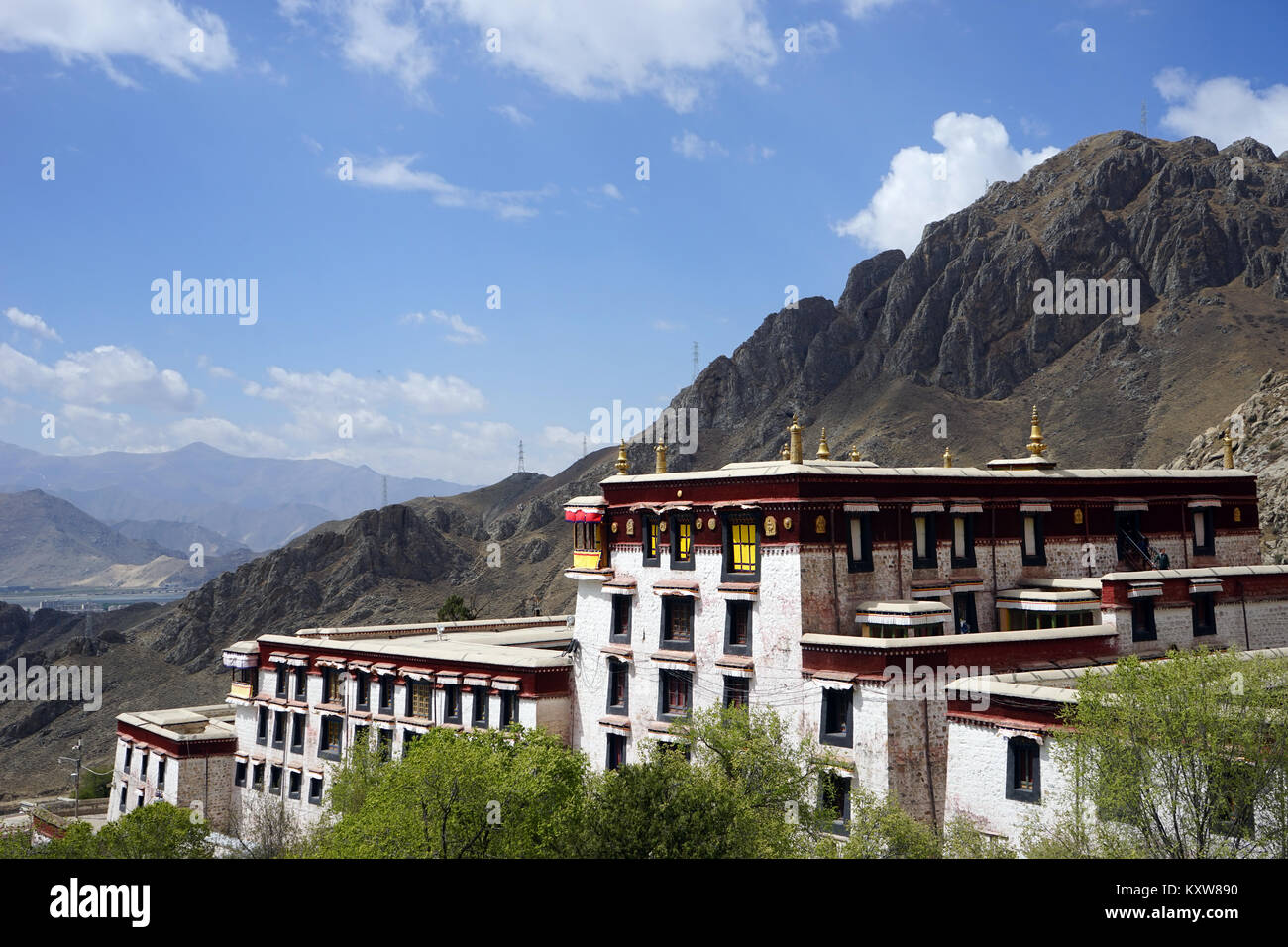 LHASA, CHINA - CIRCA MAY 2017 Drepung Monastery Stock Photo - Alamy