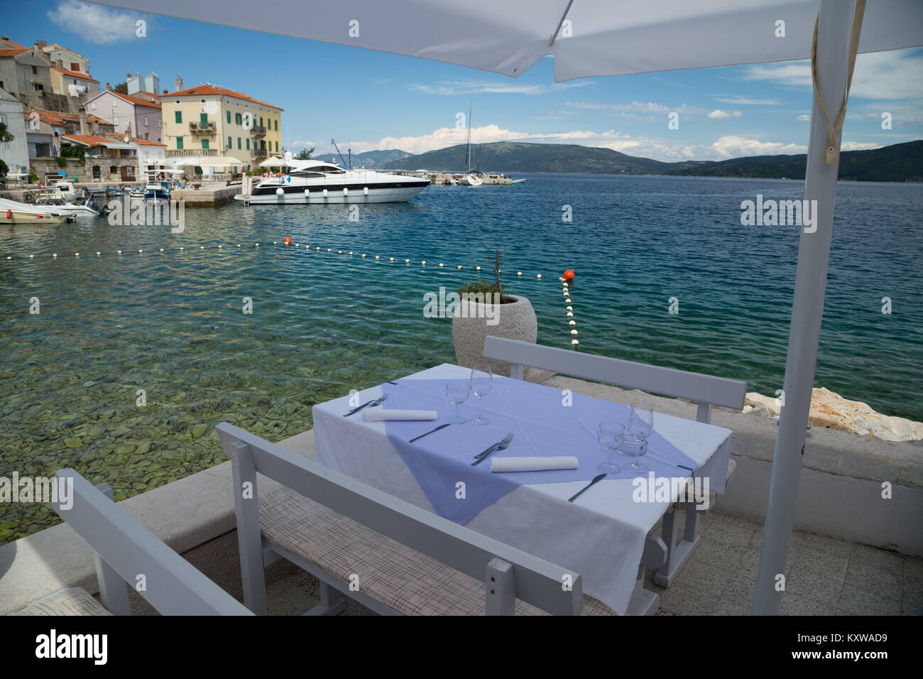 Cres, restaurant terrace, Croatia Stock Photo - Alamy