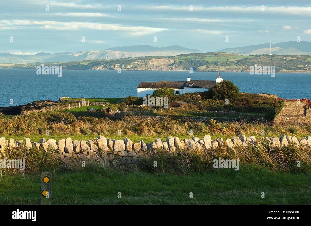 Moelfre mountains hi-res stock photography and images - Alamy