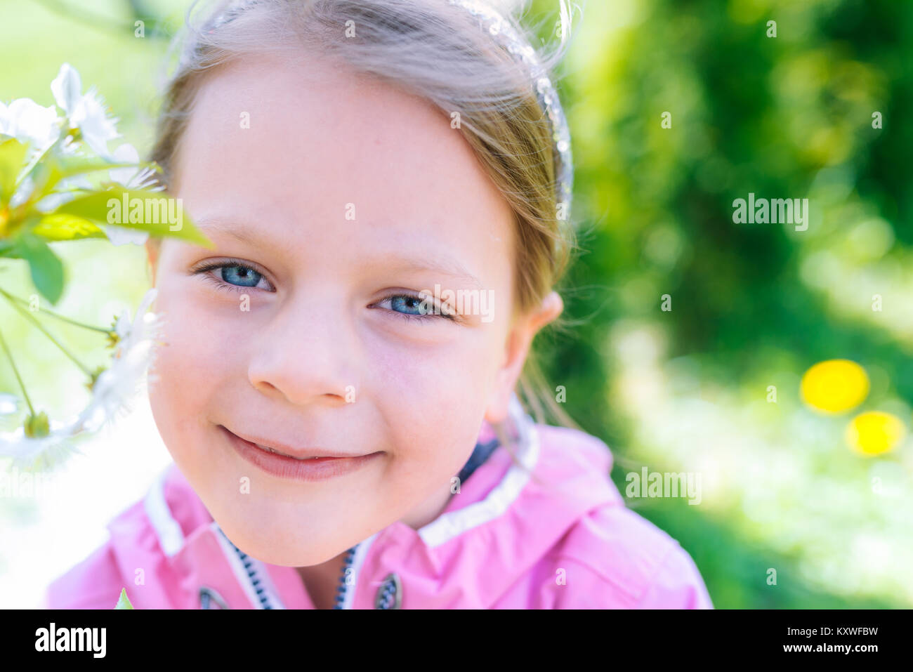 Little squint eyes hi-res stock photography and images - Alamy
