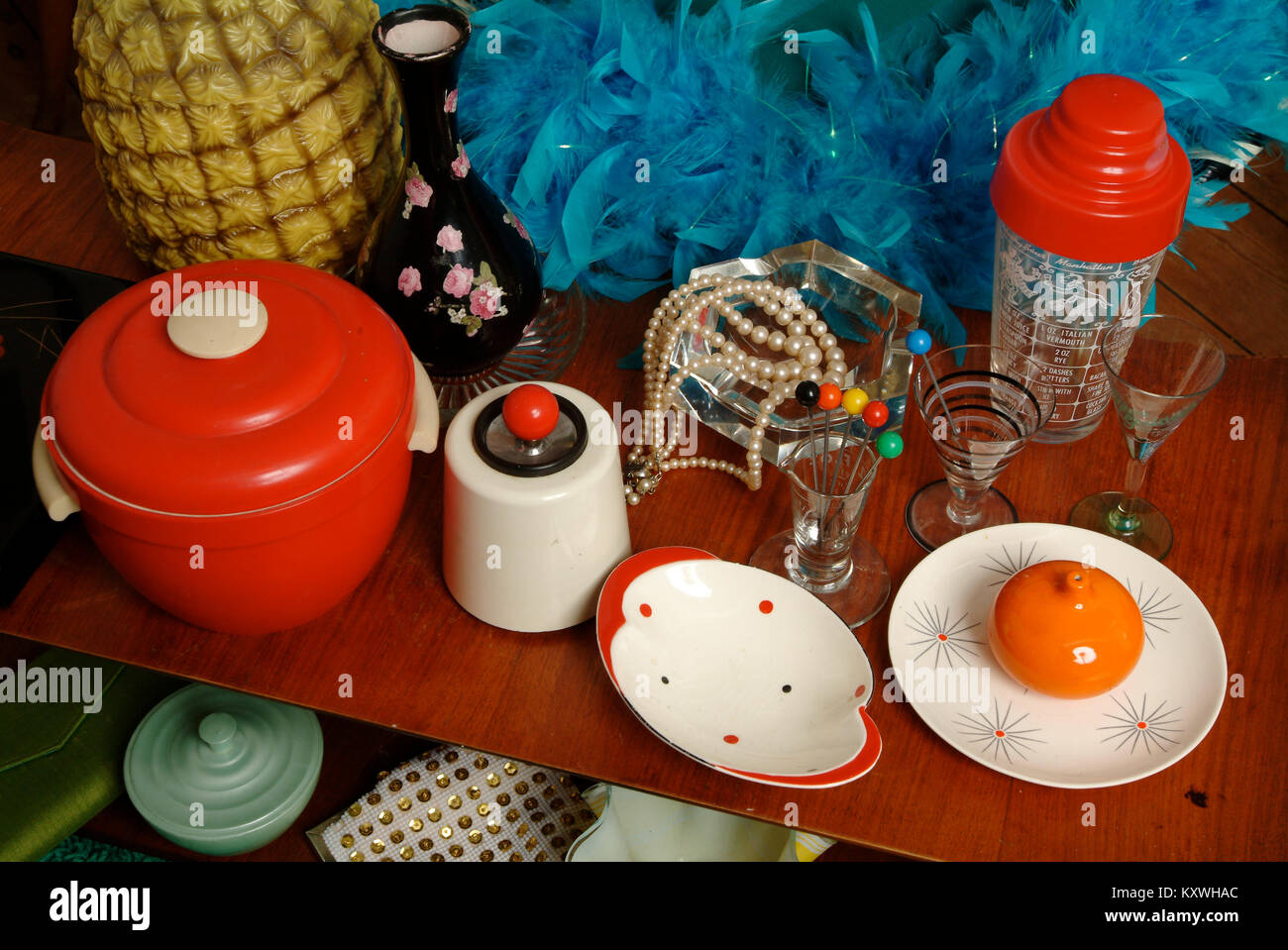 1950s home interior uk hi-res stock photography and images - Alamy